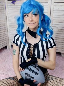 Who is Rusty Fawkes? Age, Height, Boyfriend, Real Name, Wiki, Bio, Net ...