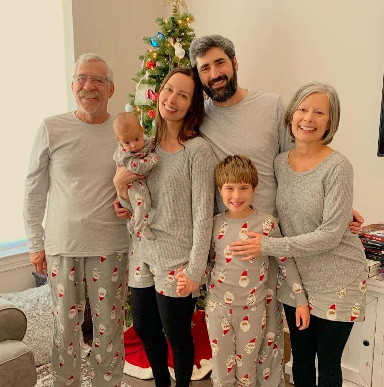 Sara Gonzales Age, Husband, Family, Bio, Makeup, Wiki, Net Worth ...