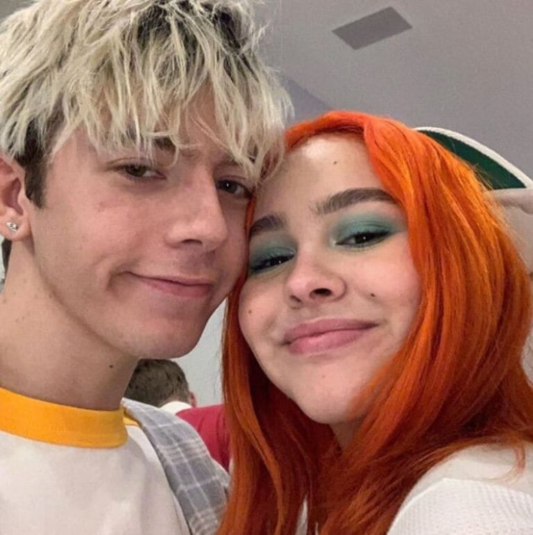 Enya Umanzor Age, Height, Boyfriend, Parents, Merch, Wiki, Bio, Net Worth - Wassup News