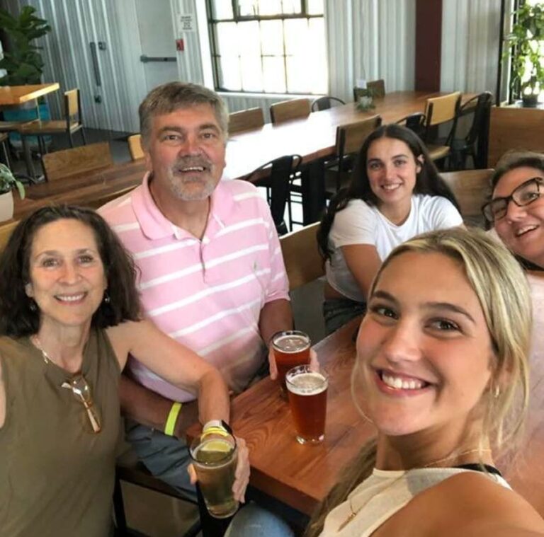 Who is Elizabeth Kitley? Age, Height, Weight, Boyfriend, Wiki, Bio, Net ...