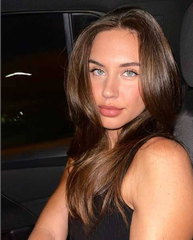 Who is Brit Manuela? Age, Height, Ethnicity, Boyfriend, Wiki, Bio, Net ...