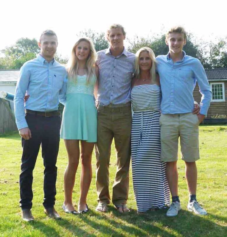 Who is Molly Caudery? Age, Height, Nationality, Boyfriend, Wiki, Bio ...