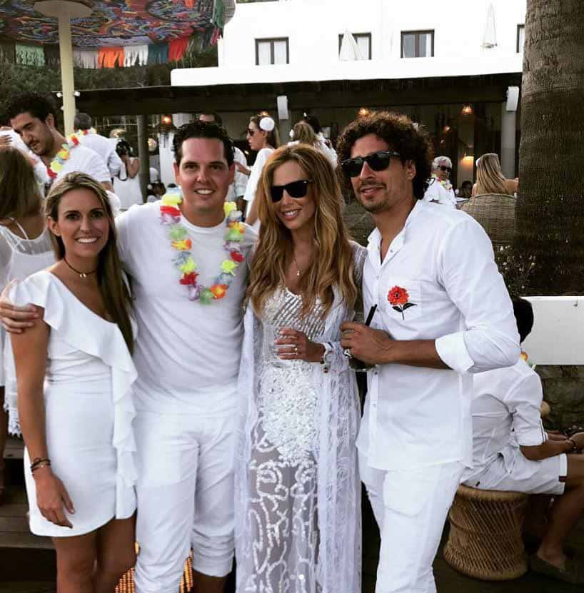 Karla Mora (Guillermo Ochoa's Wife) Age, Height, Kids, Wiki, Bio, Net ...