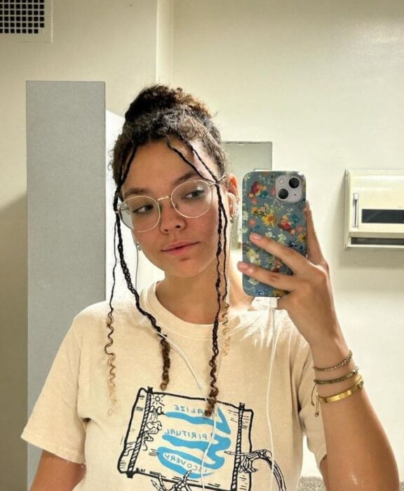 Who is Selah Austria? Age, Height, Boyfriend, Parents, Wiki, Bio, Net ...