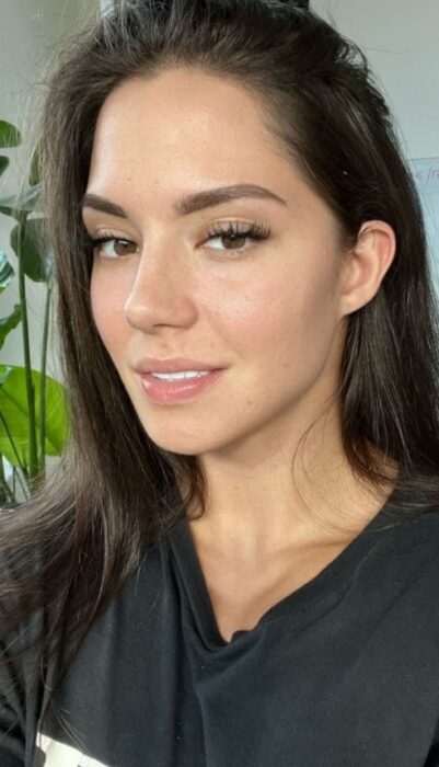 Who is Vladislava Galagan? Age, Height, Boyfriend, Nationality, Wiki ...