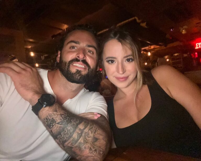 Who is Ashley St. Clair? Age, Height, Husband, Kids, Wiki, Bio, Net ... Who is Ashley St. Clair? Age, Height, Husband, Kids, Wiki, Bio, Net ...